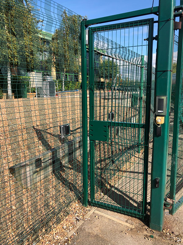 What is Paxton Access Control? Net2 & Net10 Electronic Security ...